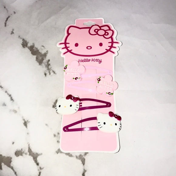 Hello Kitty | Accessories | New Hello Kitty Hair Clips Floral Set Of 4 ...
